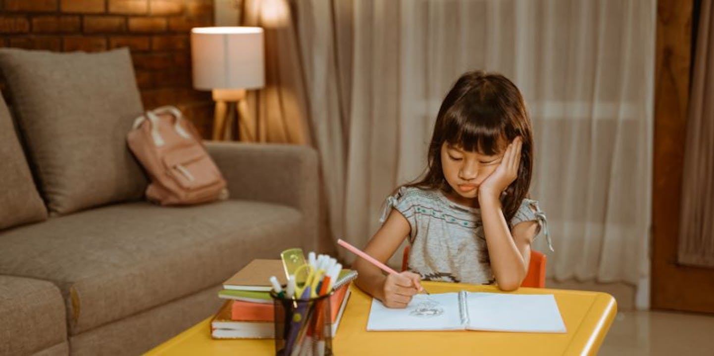 Let Your Kids Get Bored | Little Sunshine's Playhouse